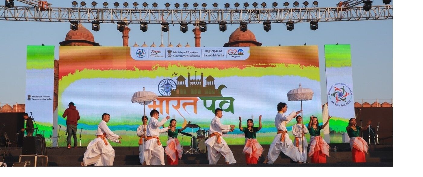 Uttar Pradesh Shines at Bharat Parv 2025, Showcasing India’s Cultural ...