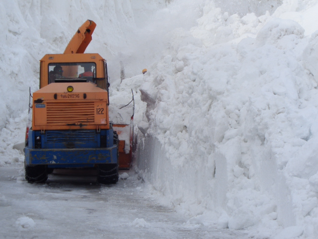 ZojiLa Pass connecting Srinagar and Leh opened for this year - The ... ZojiLa Pass connecting Srinagar and Leh opened for this year - The ...